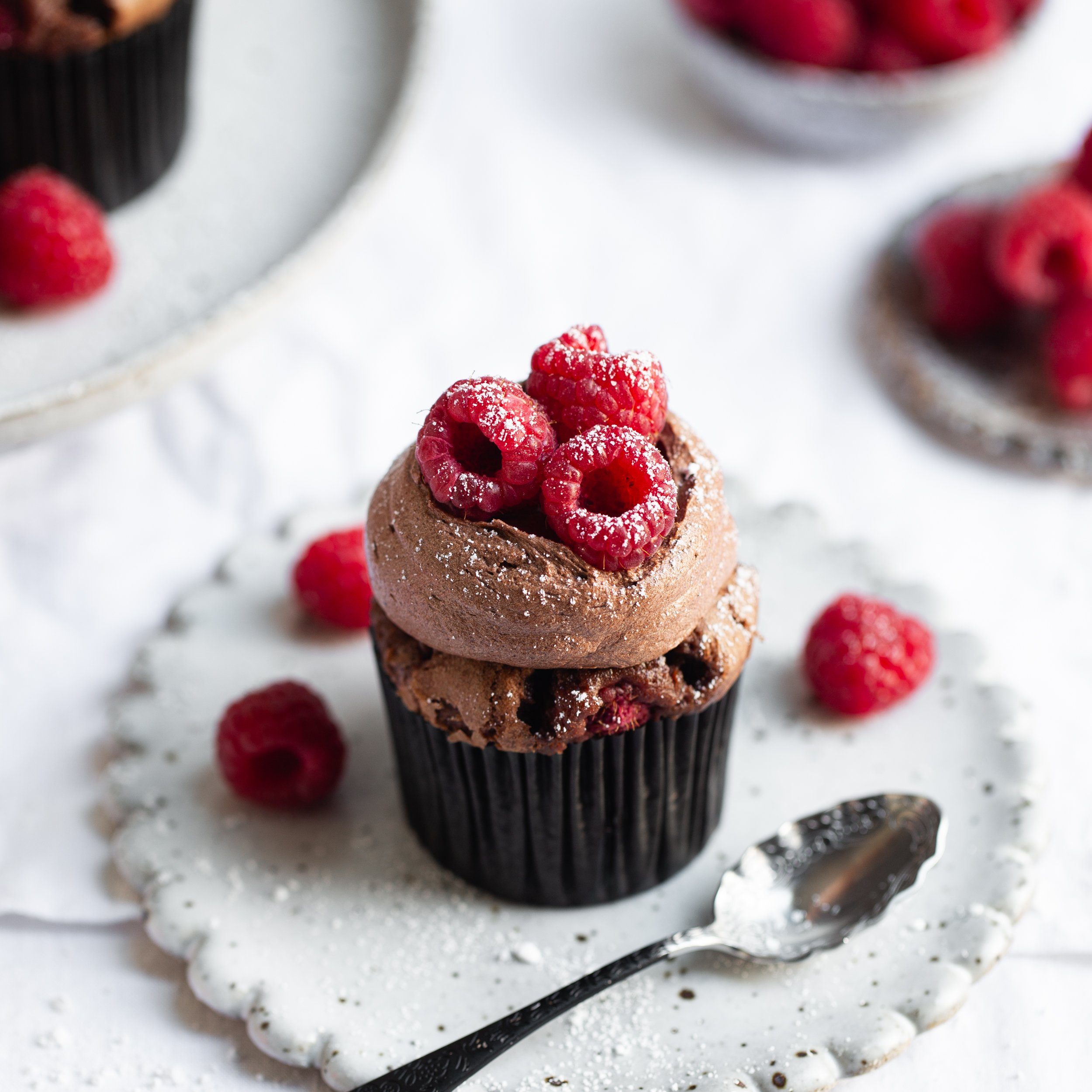 Dark chocolate cupcakes store